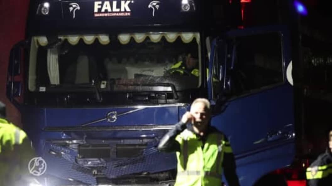 Gemist: Hart van Nederland - Late Editie: Automobilist overleden na