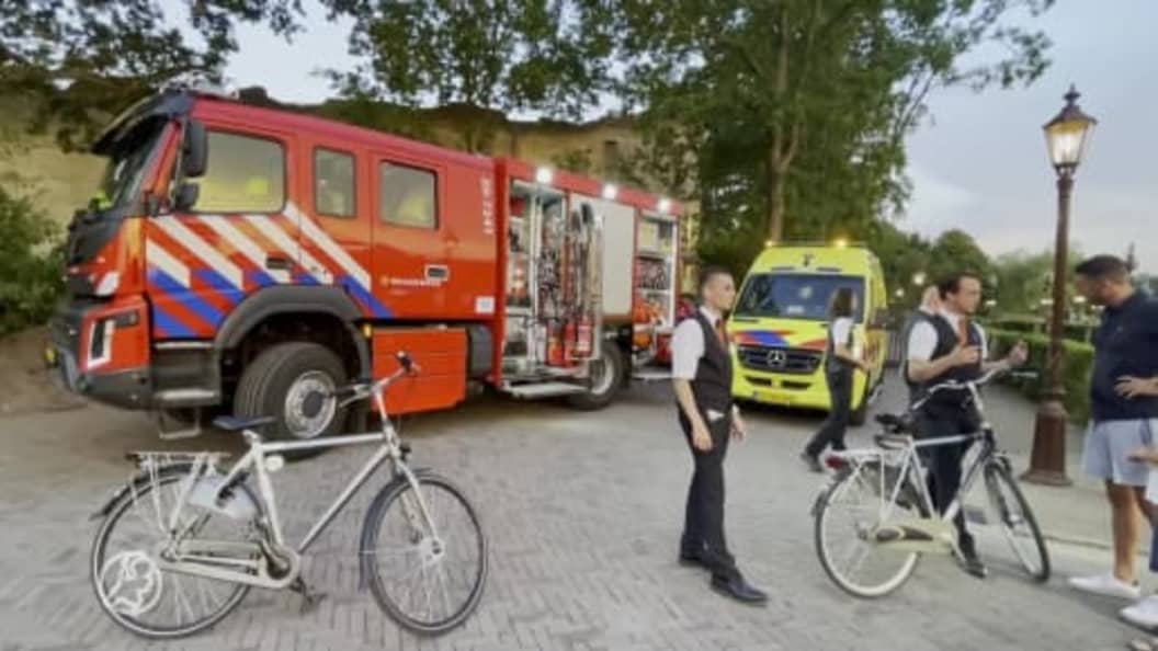 Gemist: Hart van Nederland - Late Editie: Meisje (5) vast met hoofd