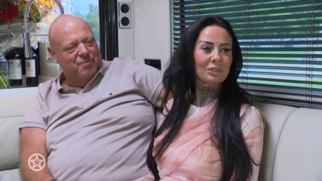 Gemist: Shownieuws - Late Editie: Dit vinden Peter Gillis en Wendy