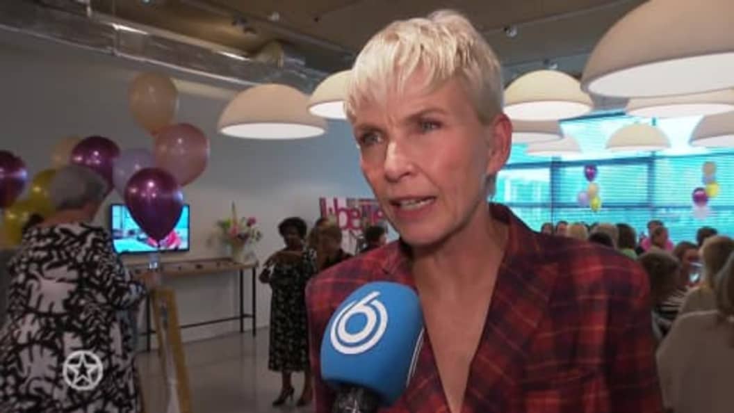 Gemist: Shownieuws - Late Editie: Libelle brengt editie uit voor Gemist: Shownieuws - Late Editie: Libelle brengt editie uit voor