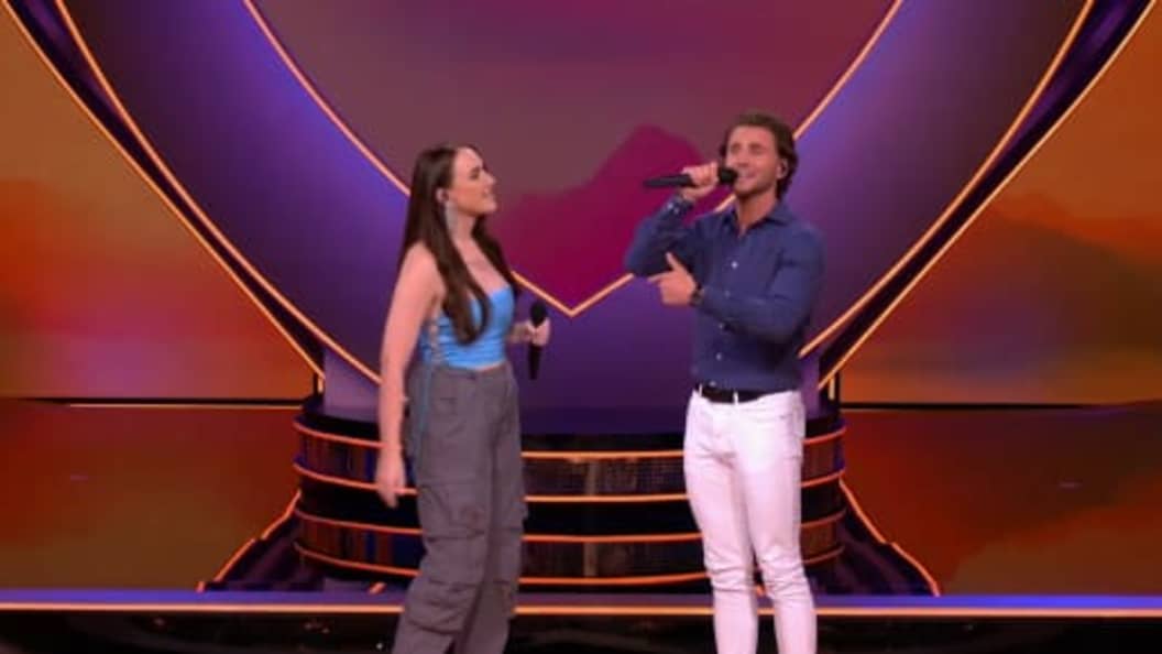 Gemist: Liedje op het Eerste Gezicht: Floor & Luc - Perfect Gemist: Liedje op het Eerste Gezicht: Floor & Luc - Perfect