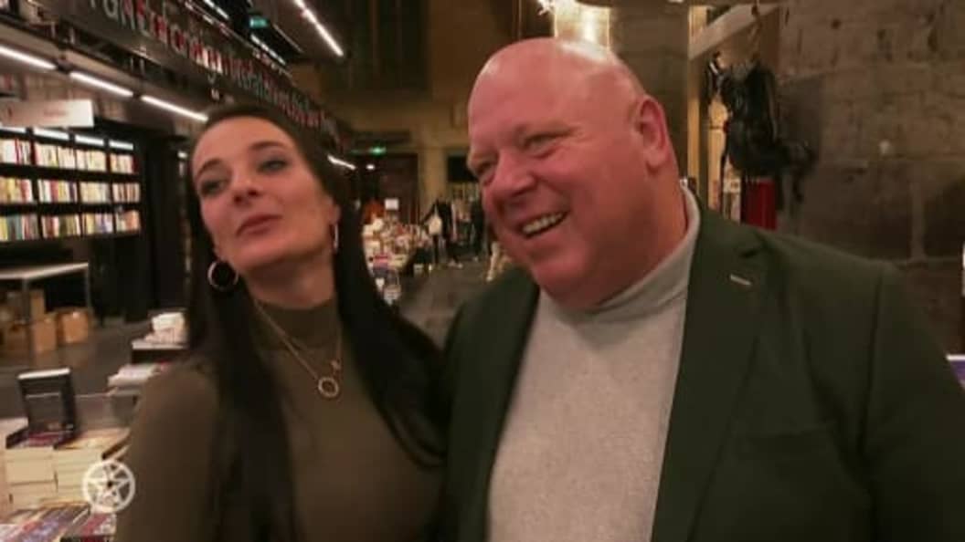 Gemist: Shownieuws - Late Editie: Peter Gillis gaat diep door het