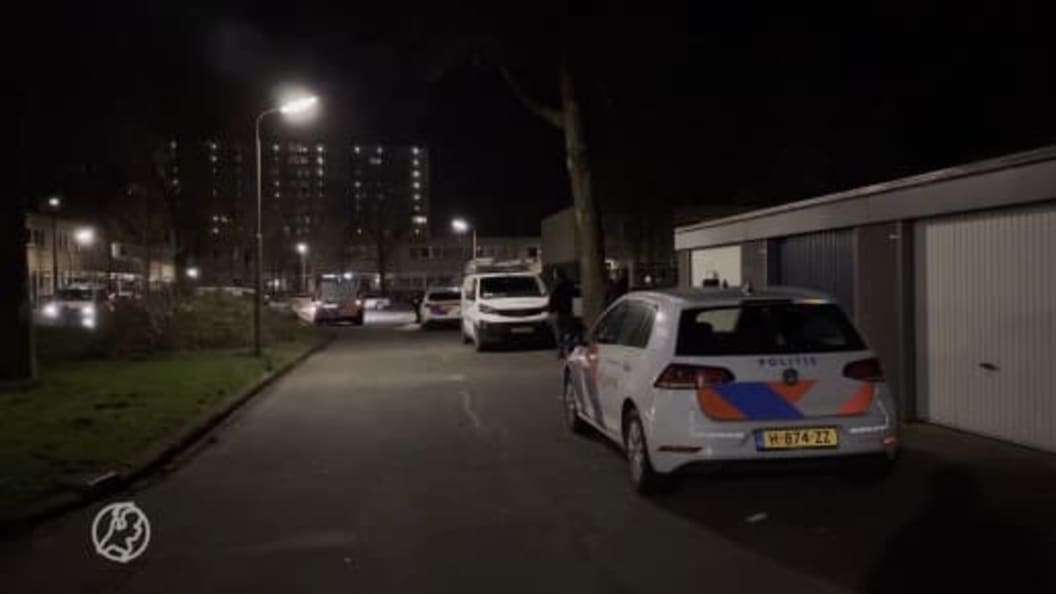 Gemist: Hart van Nederland - Late Editie: Vechtpartij middenin