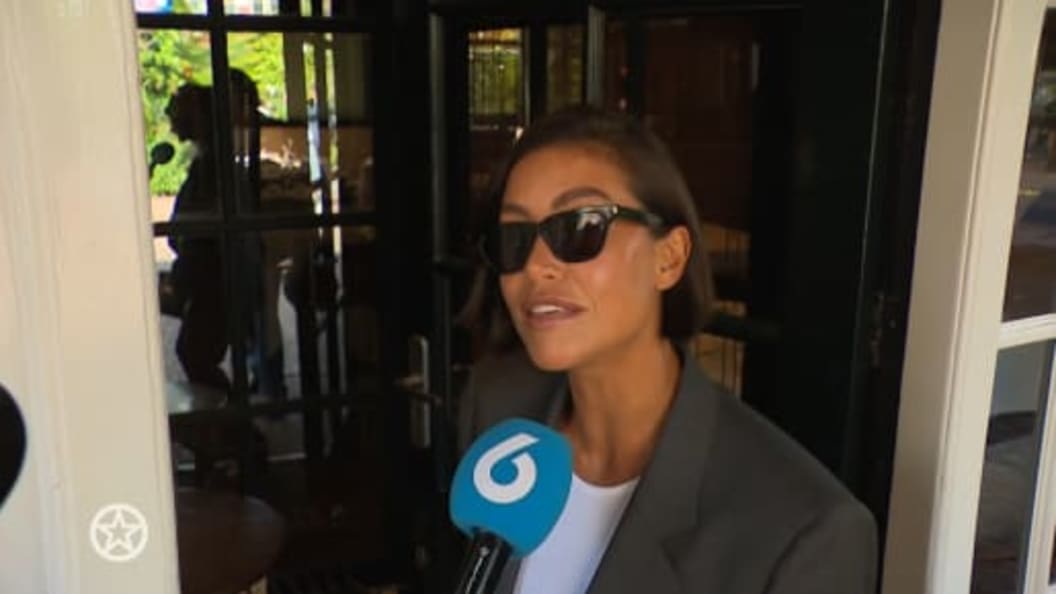 Gemist: Shownieuws - Late Editie: Jaimie Vaes over Playboy-shoot
