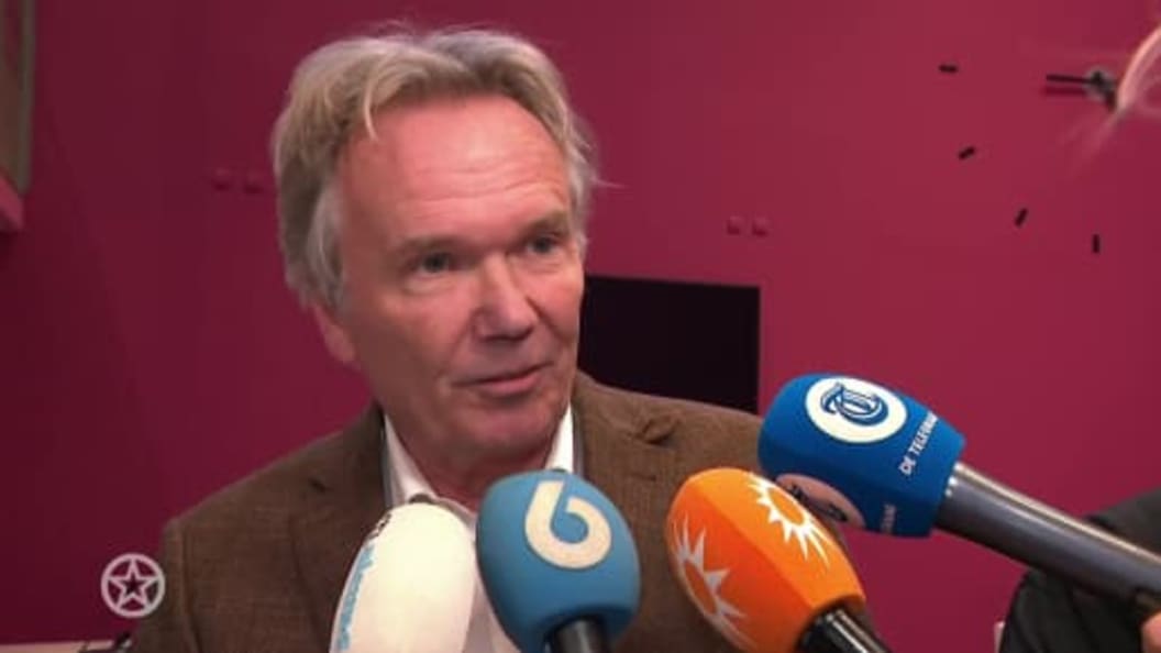 Gemist: Shownieuws - Late Editie: Kort geding Tom Egbers